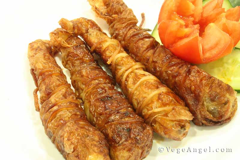 Vegetarian Recipe: Pan-Fried Vegetable Rolls with Soy Sauce | Vege Angel