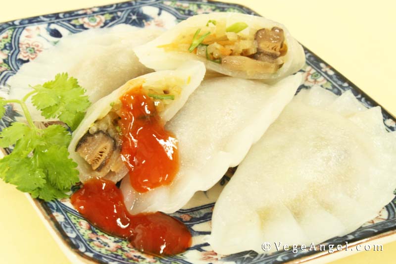 Vegetarian Recipe: Crystal Dumplings | VegeAngel