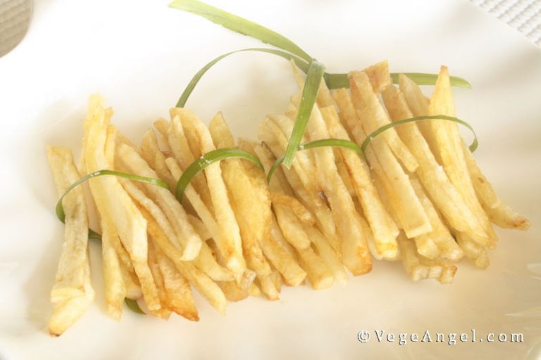 Vegetarian Recipe: Pan-Fried Potato Strips | Vege Angel
