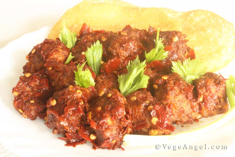 Vegetarian Recipe: Stir-Fried Soy Meat With Dried Chili Sauce | Vege Angel