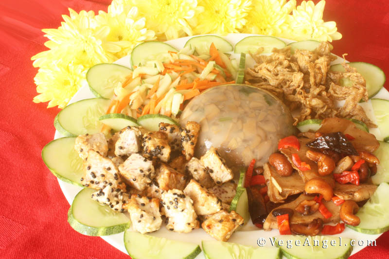 Vegan Recipe: Five Blessings Hot and Cold Combination Platter | Vege Angel