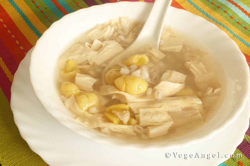Vegan Recipe: Ginkgo Nut and Coix Seed Dessert Soup | Vege Angel