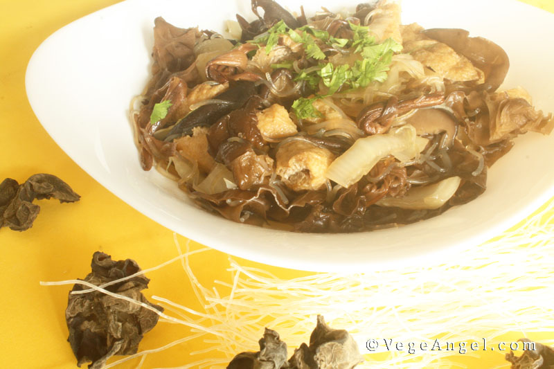 Vegan Recipe: Easy Buddha’s Delight (Lo Han Jai) | Vege Angel