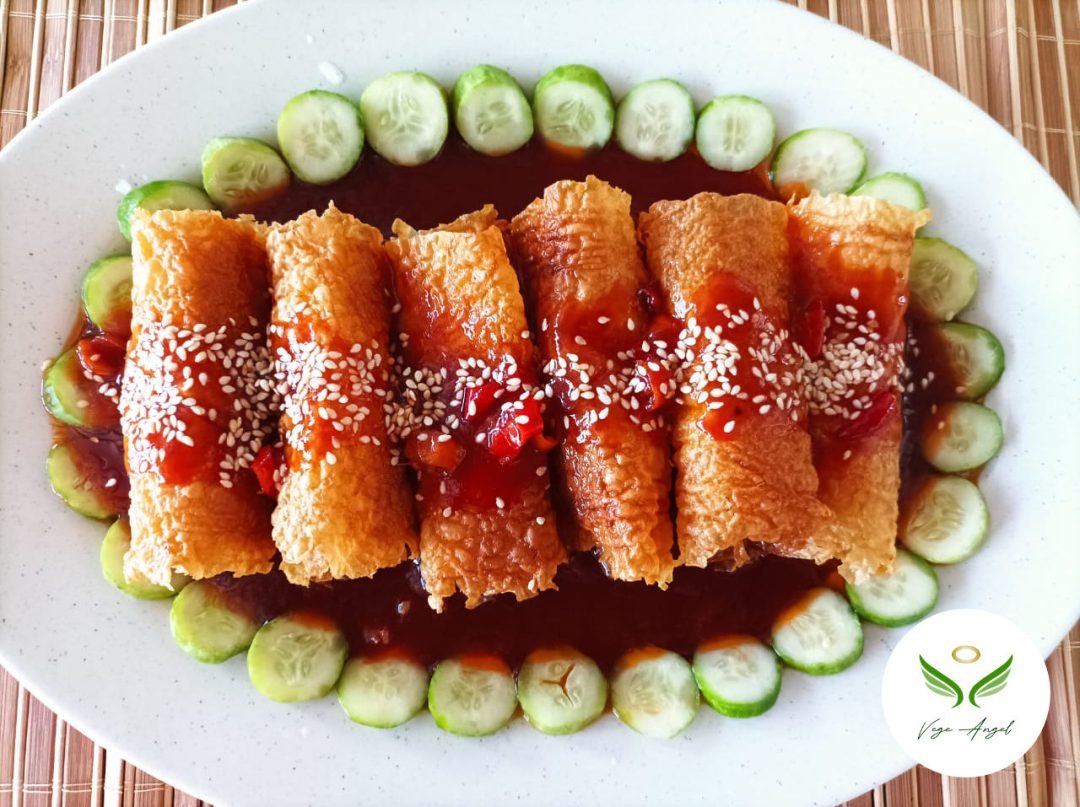 Vegan Recipe: Sweet and Sour Soy Ring Rolls | Vege Angel